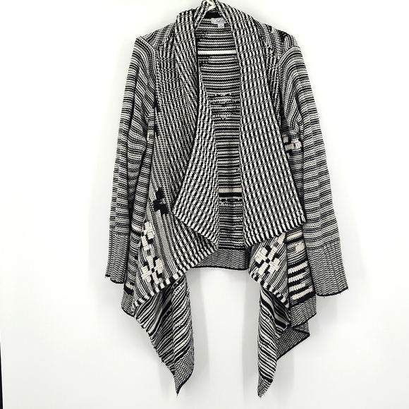 Great Northwest Indigo | Sweaters | Indigo 2x Black White Long Sleeve ...